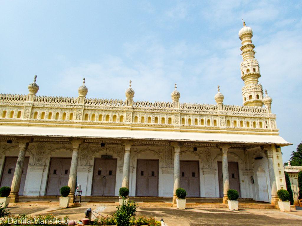 Tomb of Hyder Ali, Mysore | NotDunRoamin - travel blog